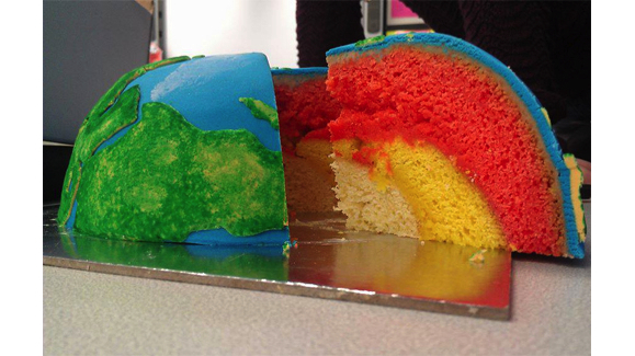 Earth cake | Earth cake, Earth layers, Earth layers project